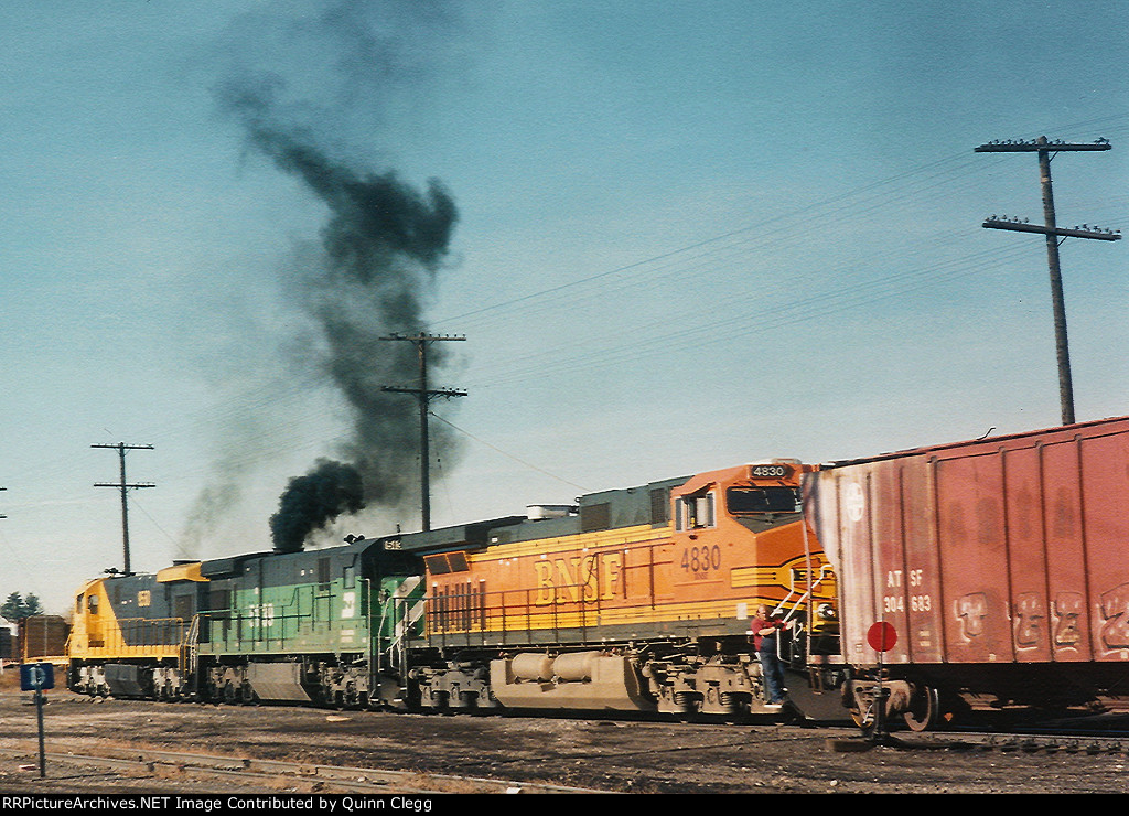 BNSF 4830, OCTOBER 1998.